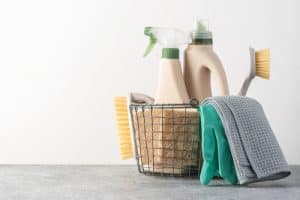 Eco Cleaning Products vs. Normal Cleaning Products